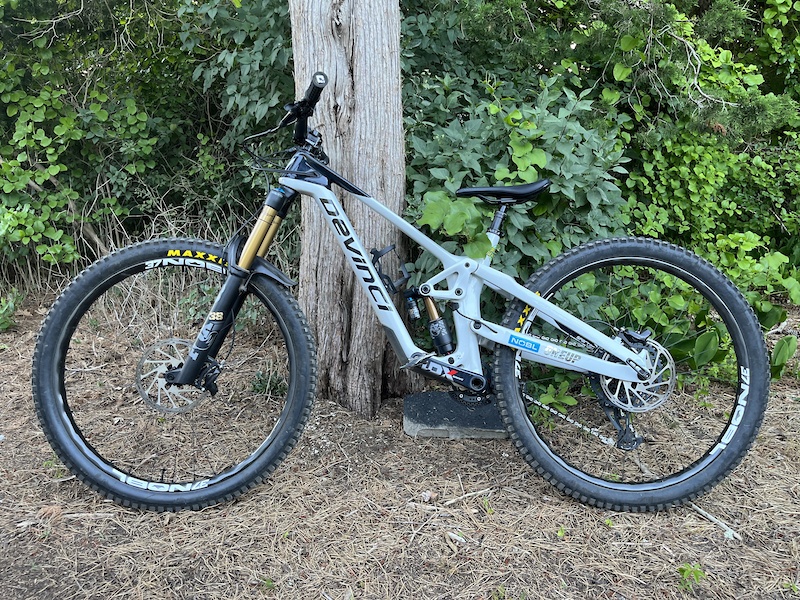 2022 Devinci Spartan HP For Sale