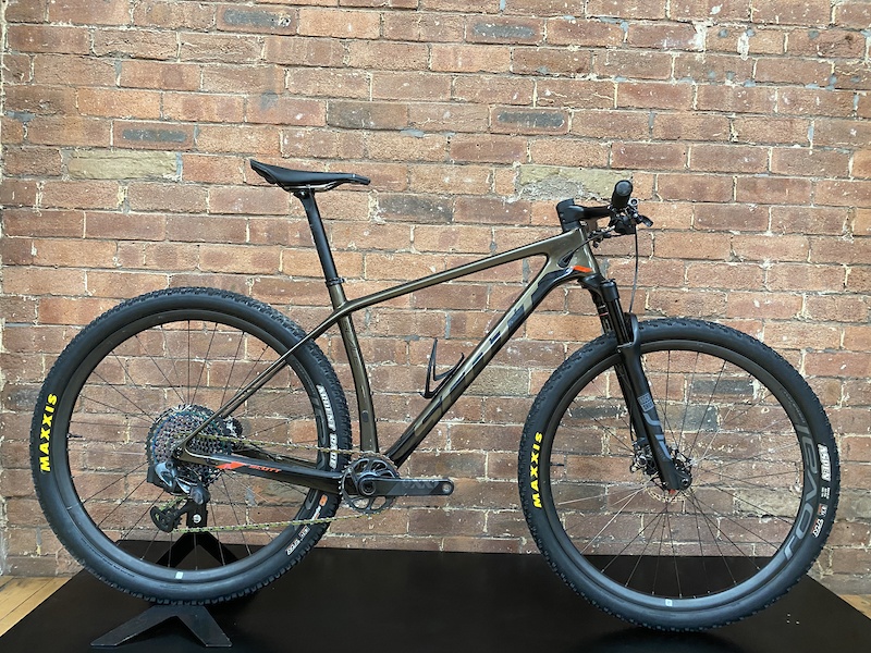 2019 Scott scale 910 large (top spec) For Sale