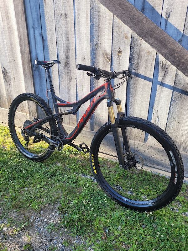2018 PIVOT 429 SL V2 XC RACE BIKE. SIZE LARGE. For Sale