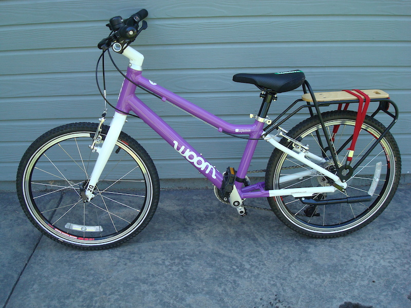 2020 Woom 4 w/ rack, kickstand, bell For Sale