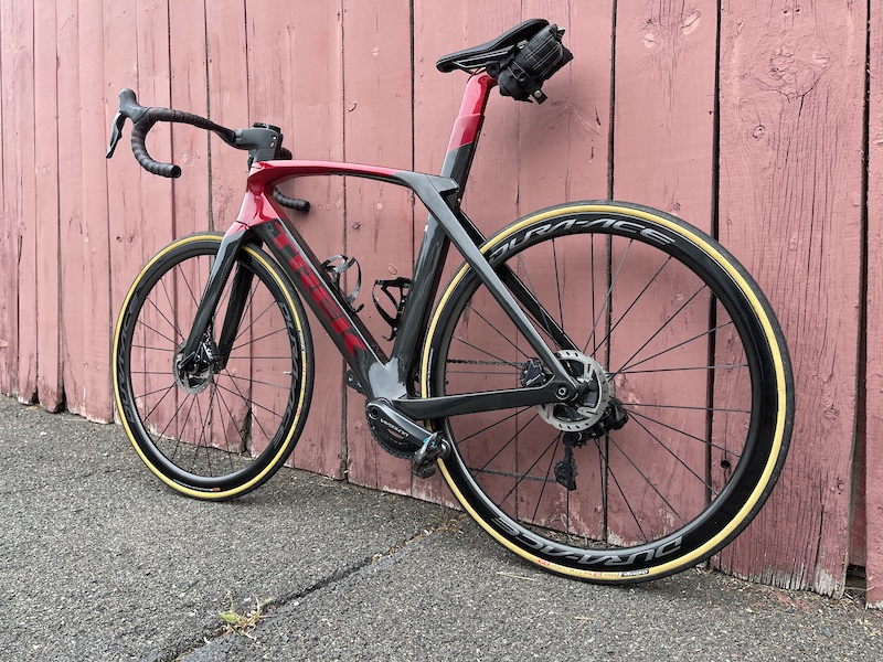 2022 Trek Madone SLR 7 56cm with upgrades For Sale