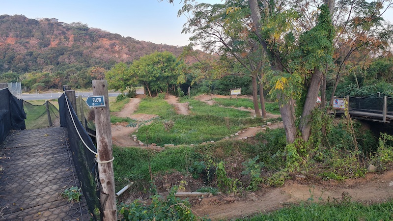 Foz Flow Track Mountain Biking Trail - East London