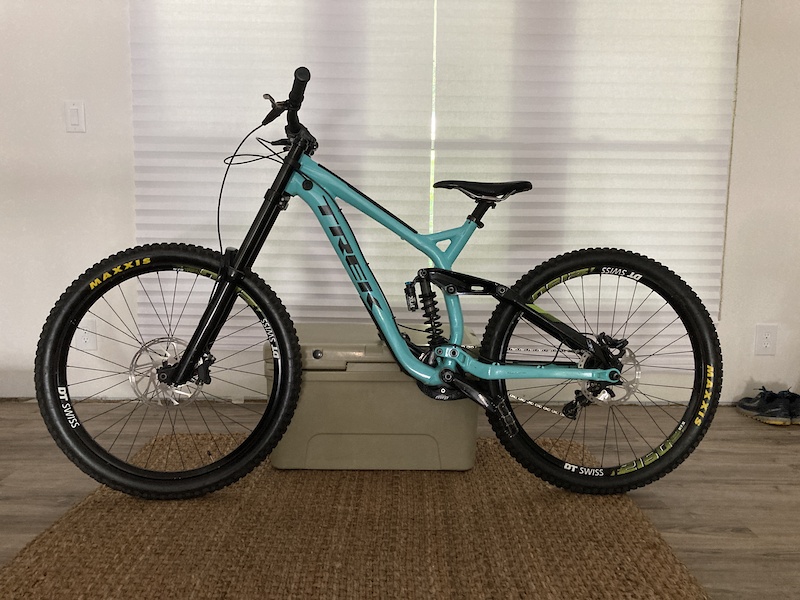 2018 Trek Session 8 27.5 size M For Sale