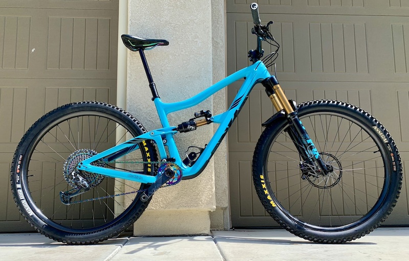 2021 Ibis Ripmo V2 Rainbow Build (Bug Zapper Blue) For Sale