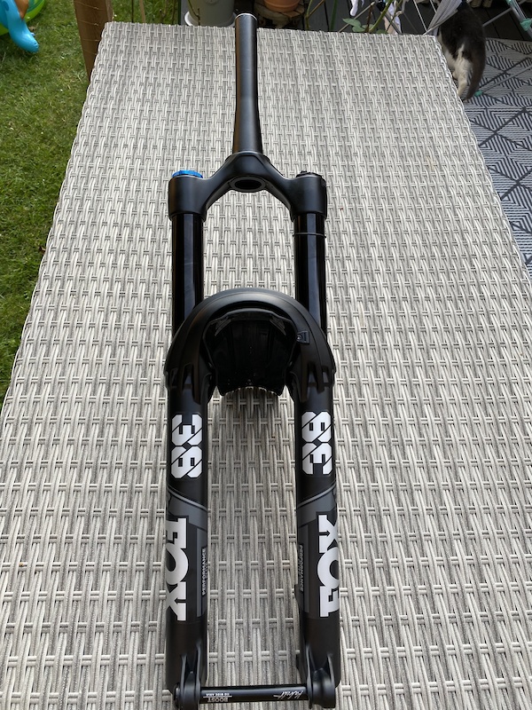 2022 Fox 38 Performance Elite 29” 180mm 44 offset For Sale