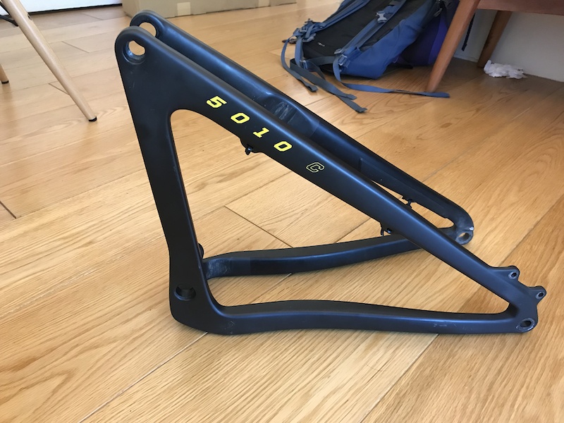 2017 Santa Cruz 5010 v2 carbon C rear triangle XL For Sale