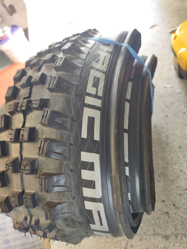 Schwalbe Magic Mary Super DH 2.6 (26in) NEW! For Sale