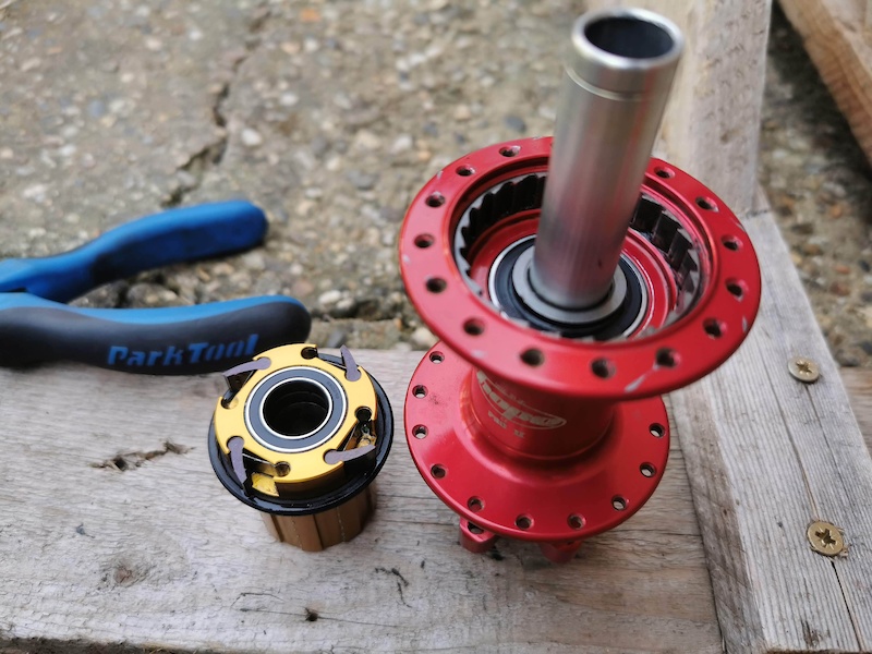 Hope Pro 2 150x12 - Good bearings - 32h For Sale