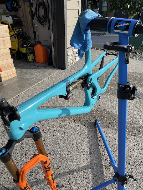 2020 Yeti Turq SB 130 Lunch Ride Large Frame and Fork For Sale