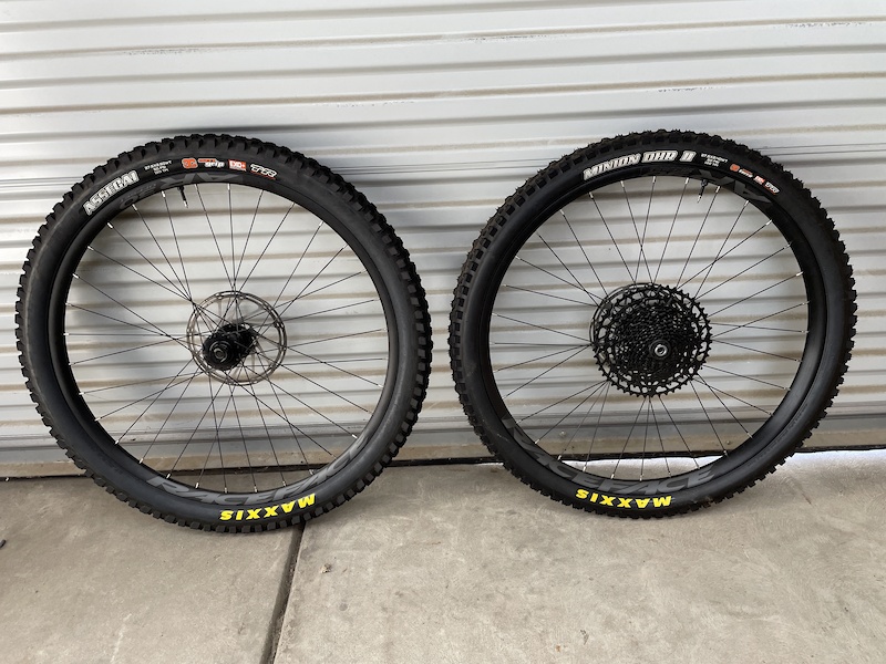 2021 RaceFace wheels + Maxxis tires + cassette + rotors For Sale