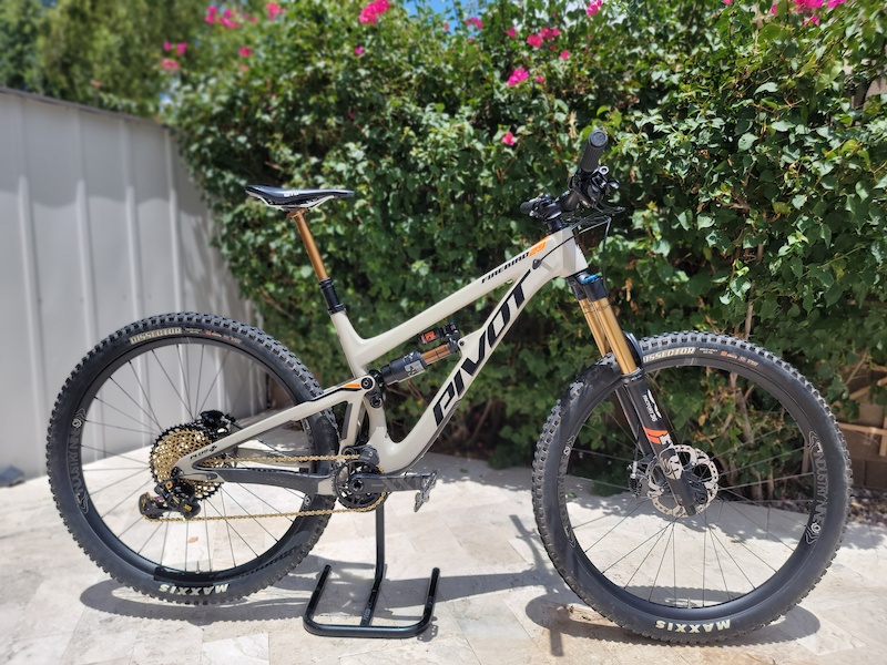 2020 Pivot Firebird SRAM XX1 AND GO! *VERY CLEAN* For Sale