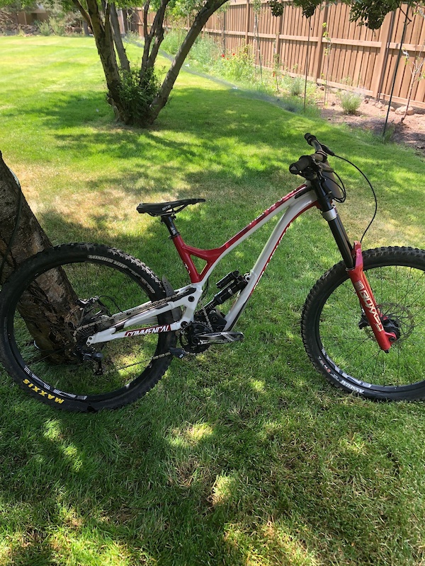 2020 Commencal Supreme DH M 27.5 For Sale