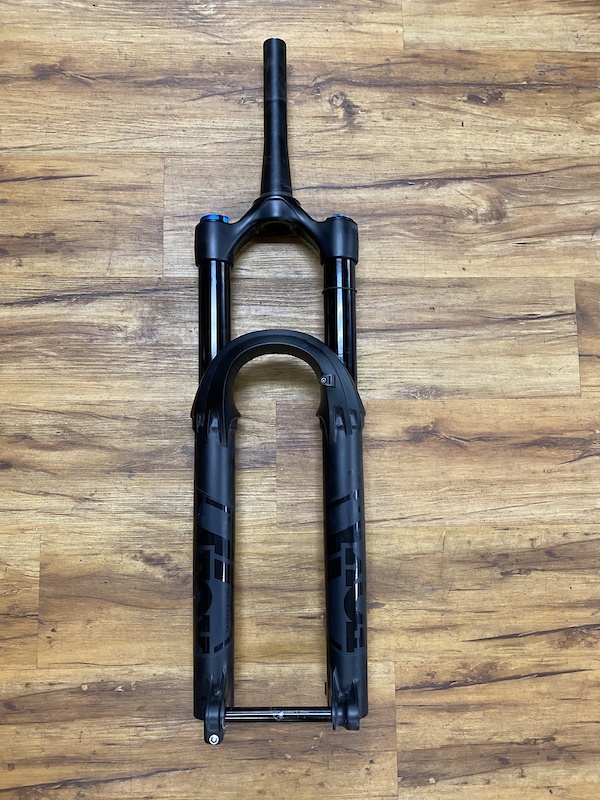 2022 Fox 38 Performance For Sale