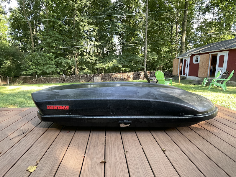 2020 YAKIMA Skybox 16 Carbonite Roof Box For Sale