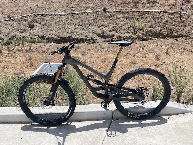 2020 YT Capra Elite For Sale