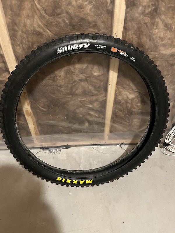 2017 Maxxis Shorty 27.5x2.4 For Sale