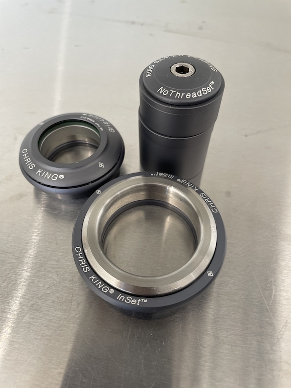 2022 New- Chris King Inset, ZS44/56. Matte Slate For Sale