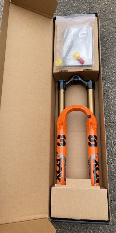 2022 Fox 38 Factory Orange 170mm 44mm offset 29” For Sale
