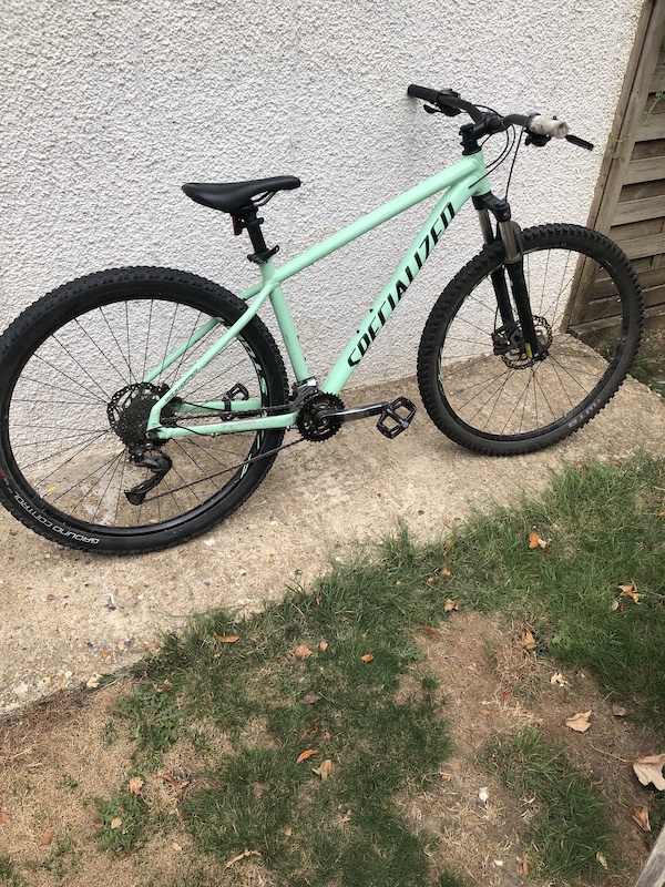 2021 specialized rockhopper large frame 29er wheels For Sale