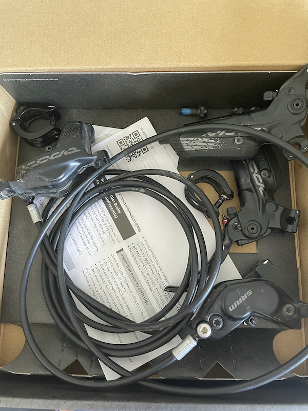 2022 SRAM Code R 4-piston brakes lightly used complete set For Sale