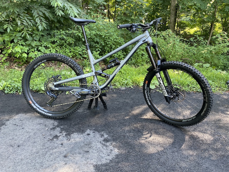 2021 Commencal Clash Race Edition For Sale