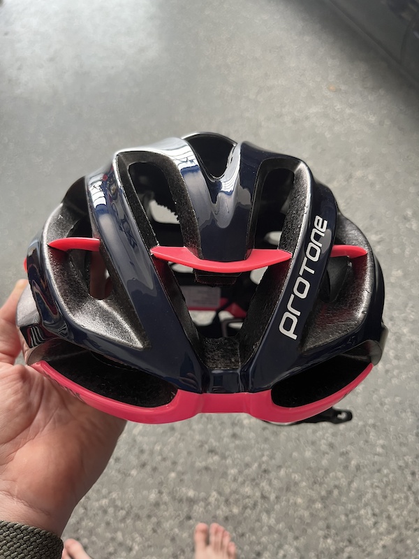 2021 For sale: Kask Protone, Navy/Pink, size: 59-62cm For Sale