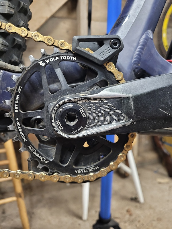 2021 32t wolf tooth oval chainring. 3mm offset For Sale