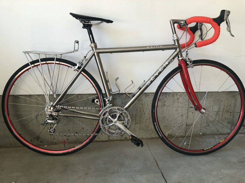 **PRICED TO SELL** Seven Axiom Titanium Road Bike For Sale