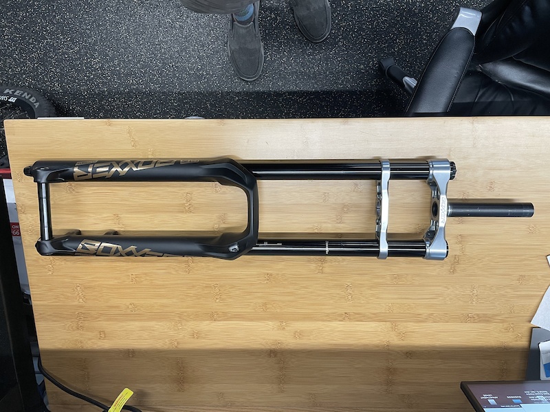 2020 ROCKSHOX BOXXER ULTIMATE 200 mm Travel For Sale