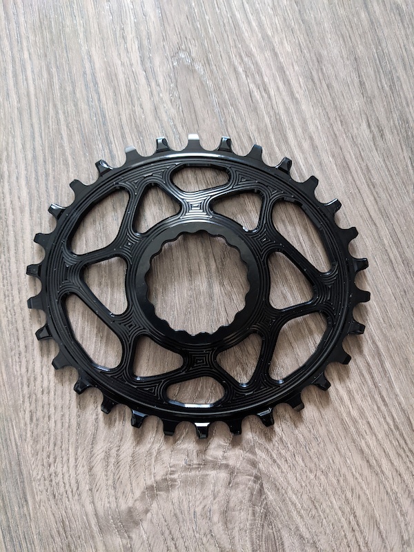 Absolute Black Oval Boost 30T chainring for Race Face For Sale