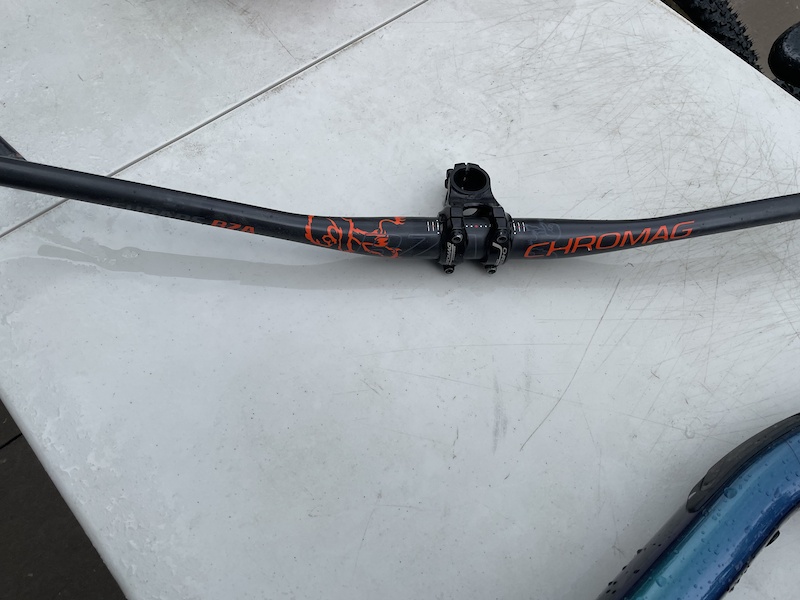 2018 Chromag bar and stem combo For Sale