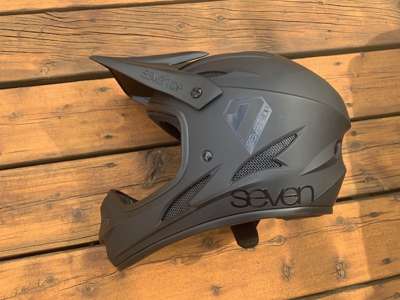 2022 7iDP M1 Full Face Helmet Size Large For Sale