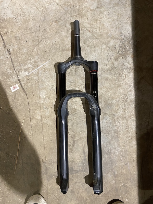 2018 Rockshox Lyric fork For Sale
