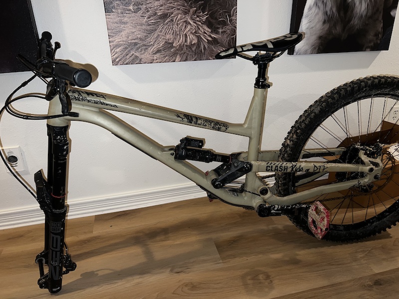2021 commencal clash ride frame For Sale