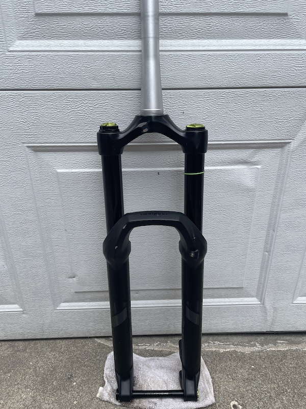 2020 DVO Diamond D1 160 mm 29 Boost, 44 offset New Seals For Sale