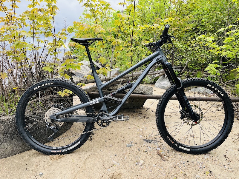 2021 Commencal Clash Large For Sale