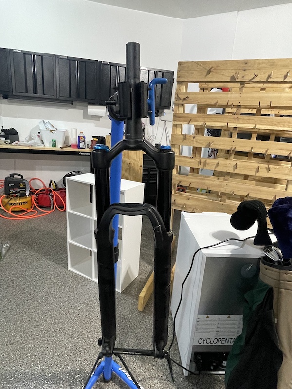 2021 Fox 34 Performance For Sale