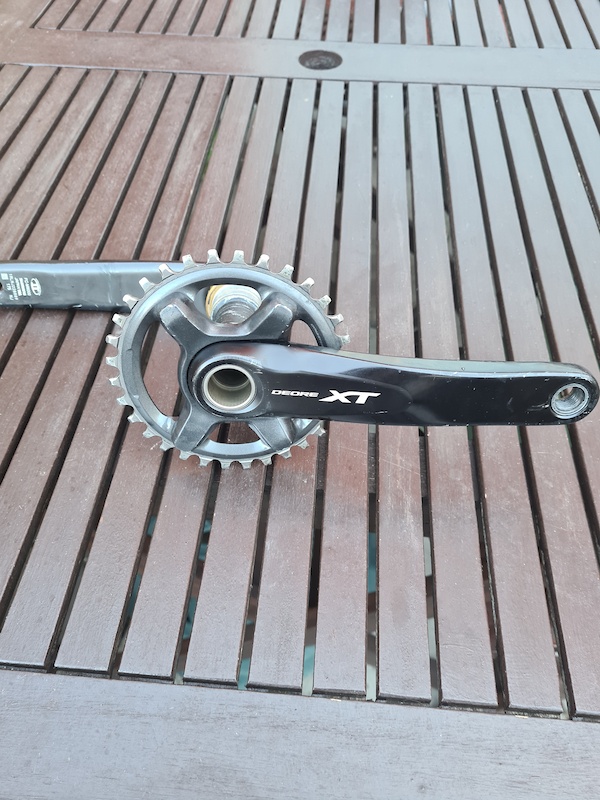 Xt cranks chainring and b/b For Sale