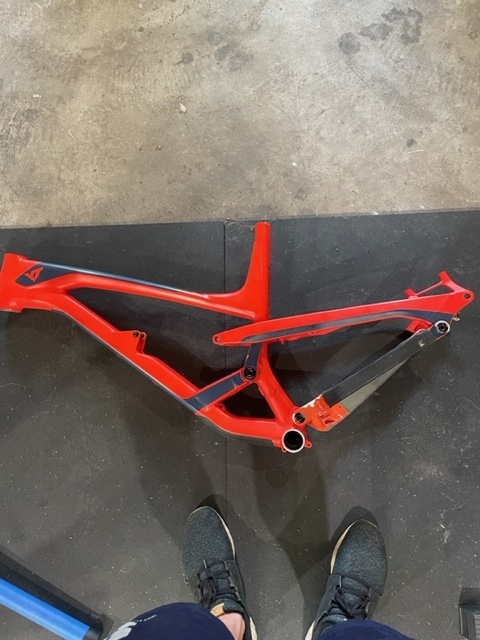 2019 YT Capra AL Comp 27.5 For Sale