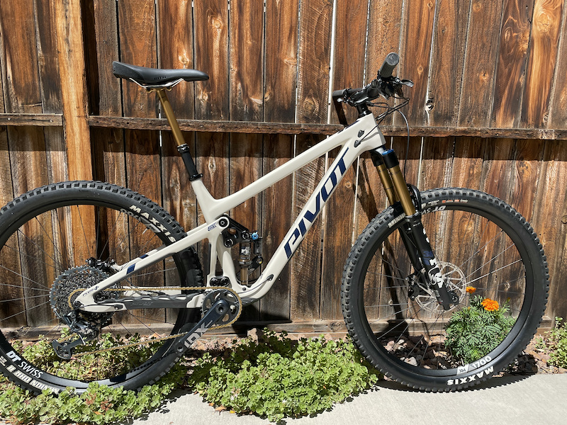 2021 Pivot Switchblade Large For Sale