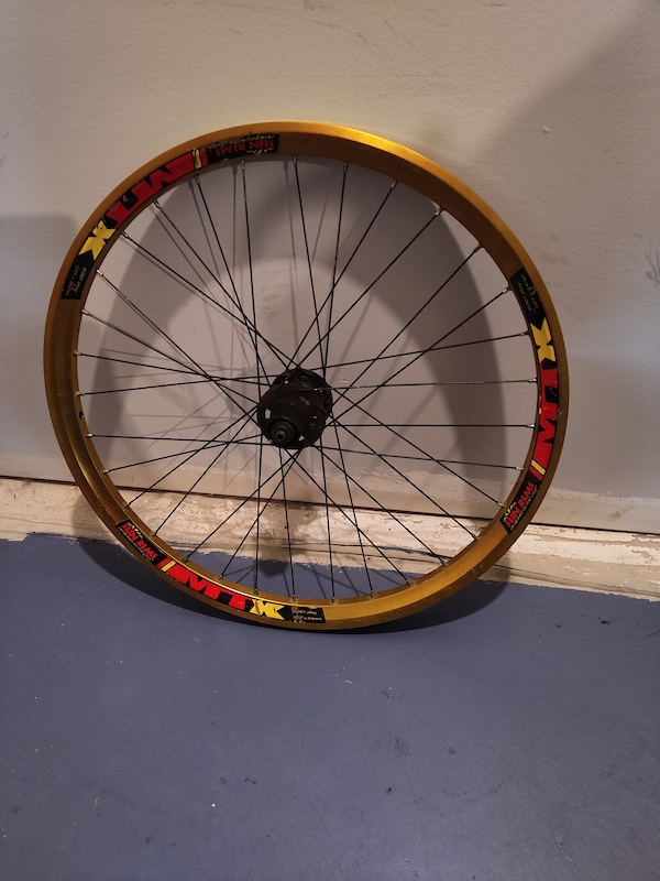 2005 24" Sun rims mtx/on XT hub For Sale