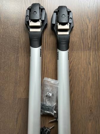 Thule Thruride Fork Mount Bike Rack For Sale