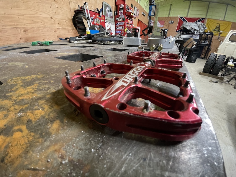 2021 Red Chromag Dagga For Sale