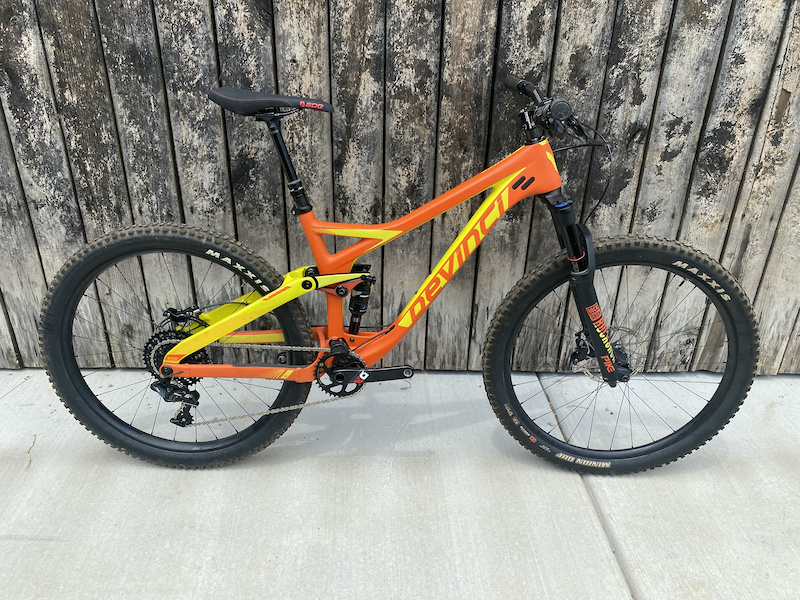 2018 Devinci Django Carbon 27.5 size M For Sale