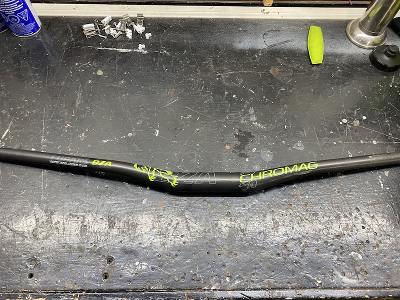 2021 Chromag BZA carbon handle bars For Sale