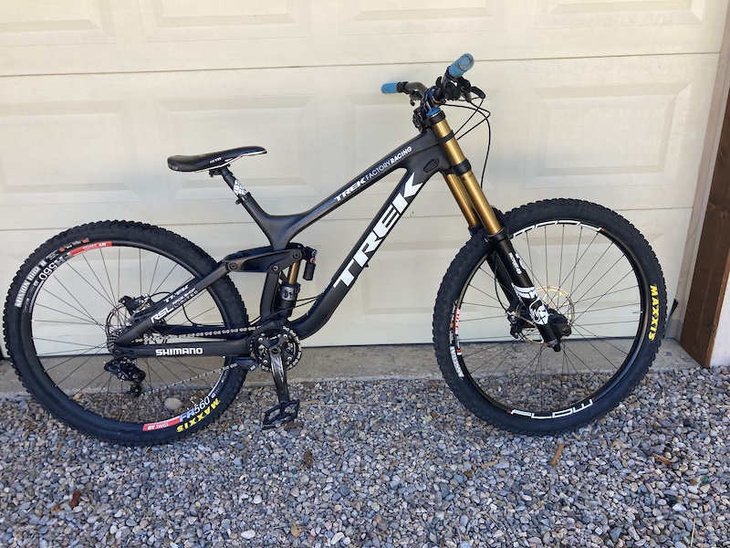 2018 Trek Sessions 9.9 XL (29” Wheels) For Sale