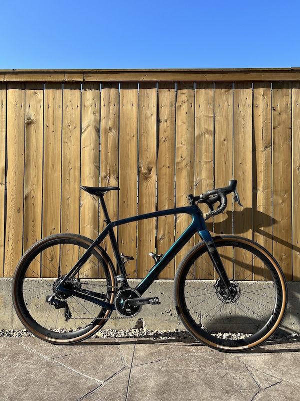 2023 Trek Checkpoint SL7 eTap For Sale