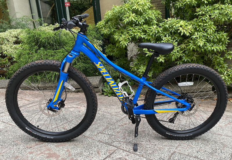 2018 Specialized Riprock Comp 24 blue For Sale