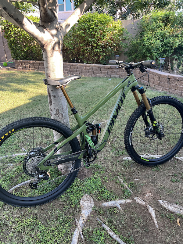 2021 Pivot Switchblade Pro XT/XTR For Sale