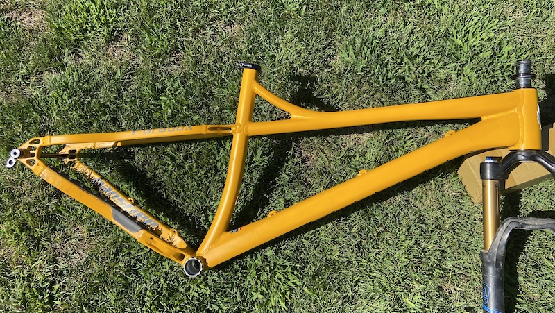 2020 Large Banshee Paradox V3 Frame +extras For Sale